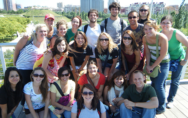 Valencia - Academia Contacto